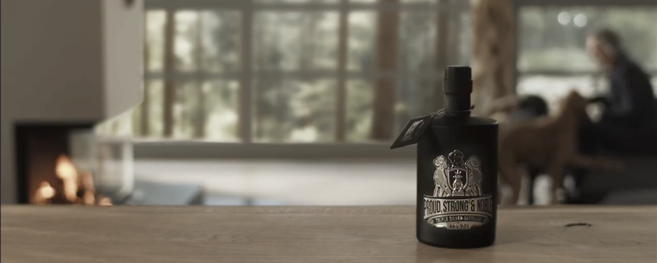 Der Gin - Proud, Strong & Noble Gin